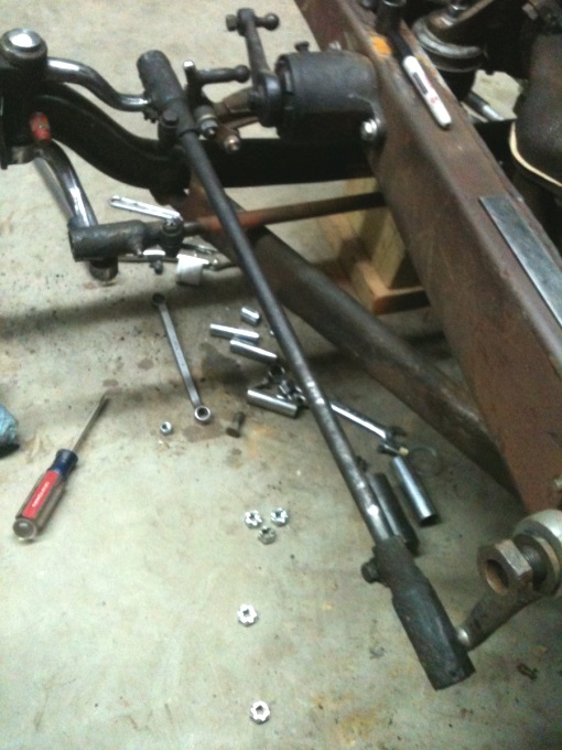 DIRECTION MANUELLE : BOITIER ou CREMAILLERE